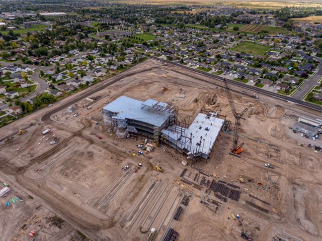 On Saturday, public can sign final steel beam at Layton hospital | News ...